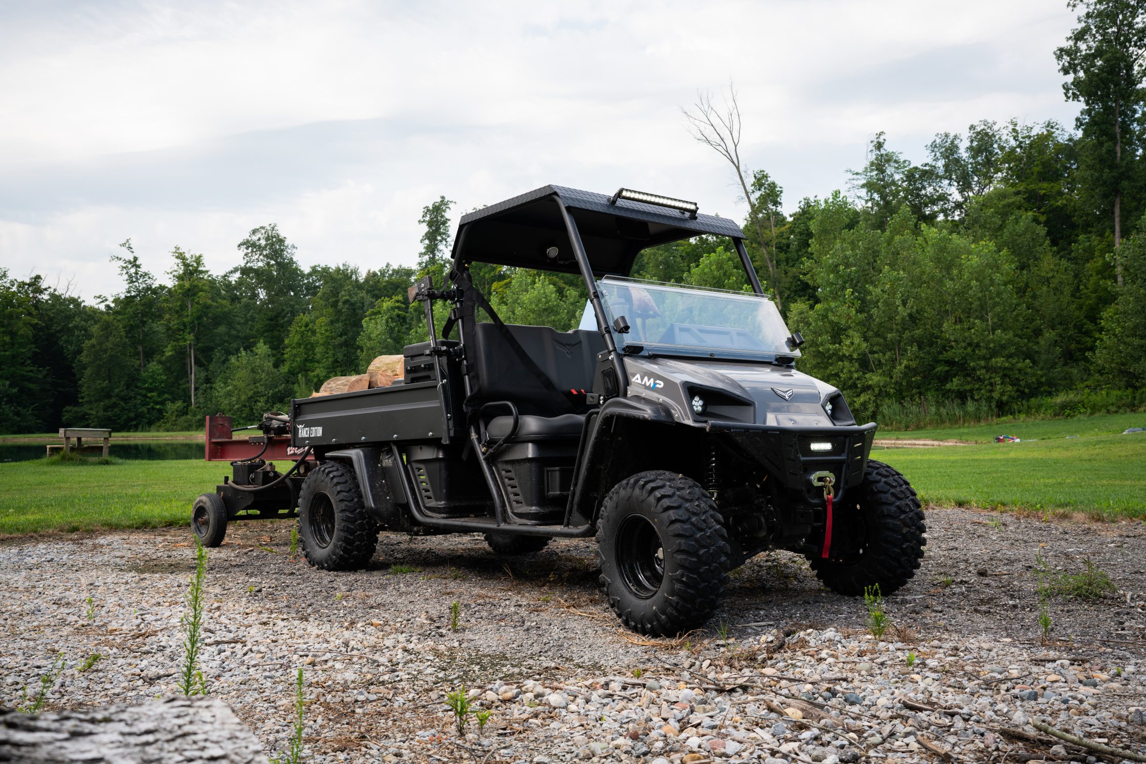 AMP HD - 4x4 Multipurpose, American Made UTV - Landmaster