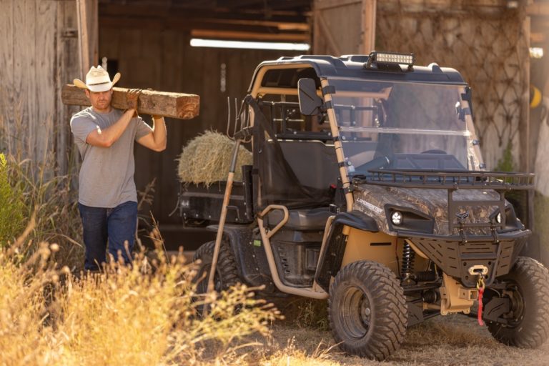 Features - Landmaster