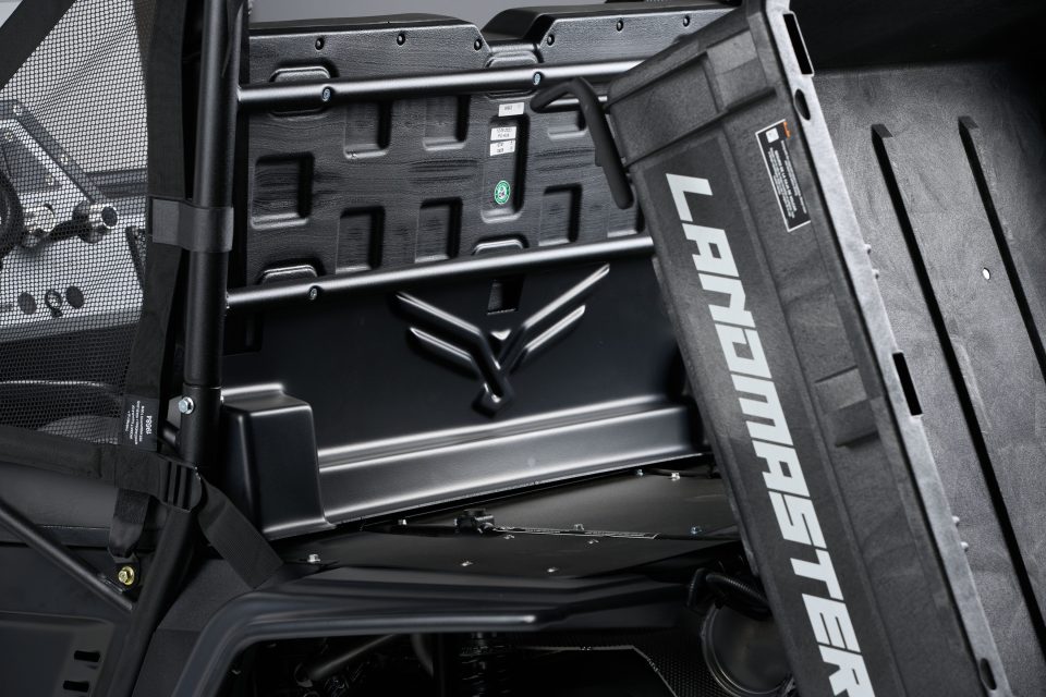 N6 Standard Cab 2025 - Multipurpose, American Made UTV - Landmaster