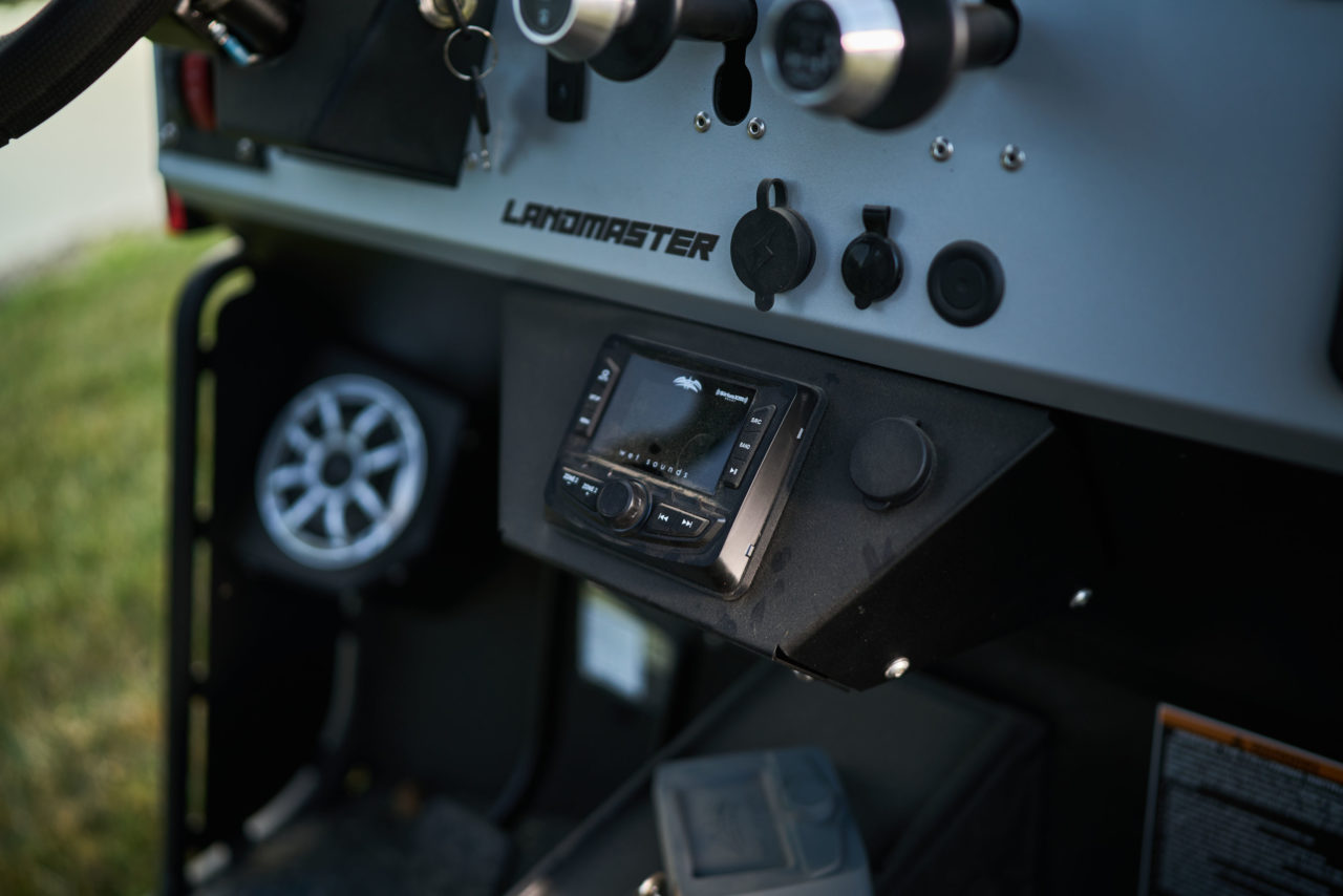 N7 Crew Cab 2025 - 4x4 Multipurpose, American Made UTV - Landmaster