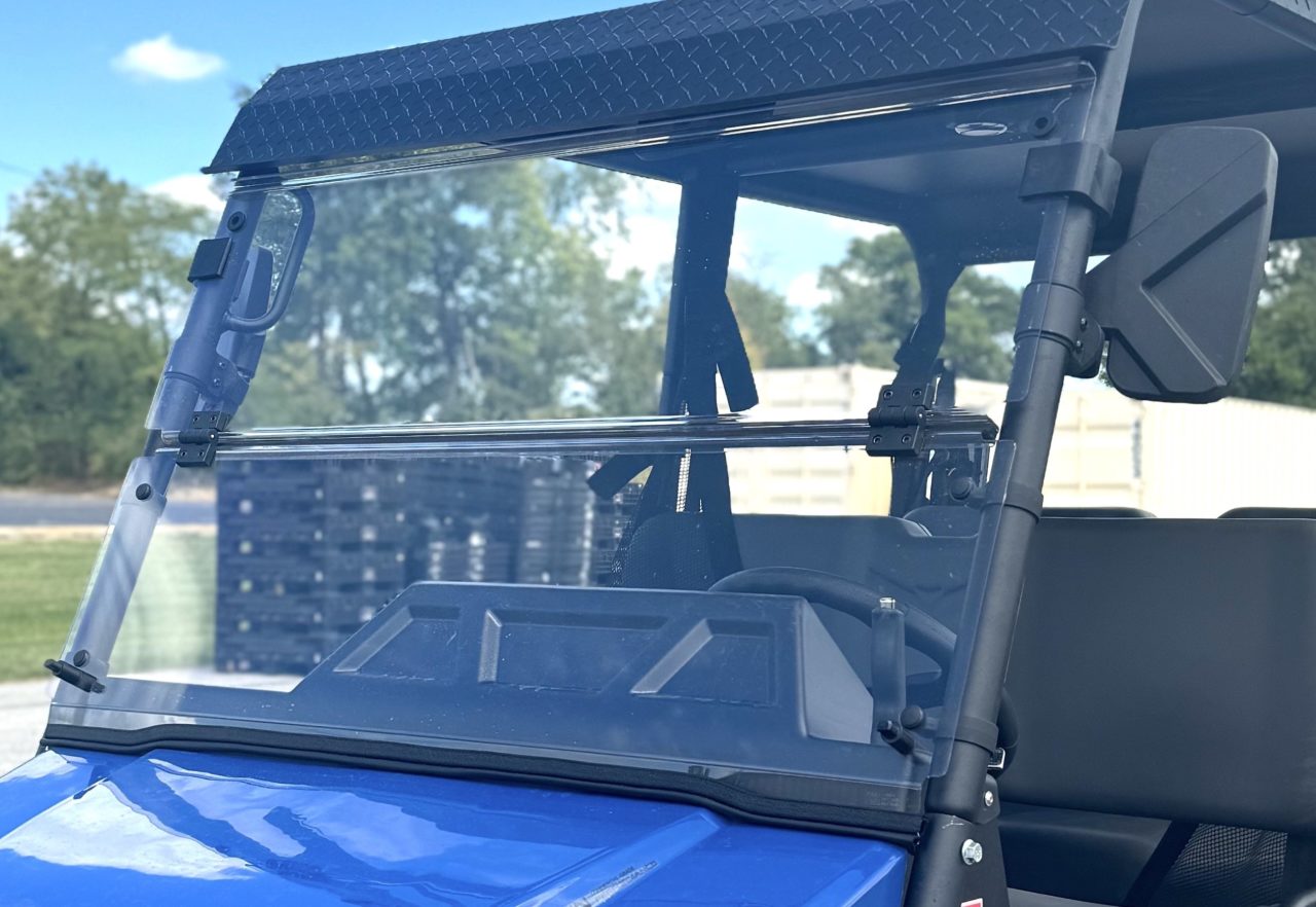 CP00395-R, Windscreen, UTV Split PC - Landmaster