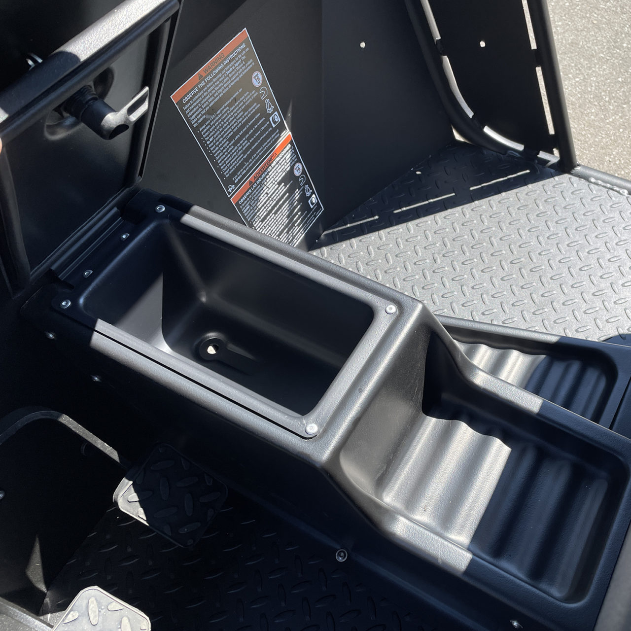 CENTER CONSOLE - MY22 - Landmaster