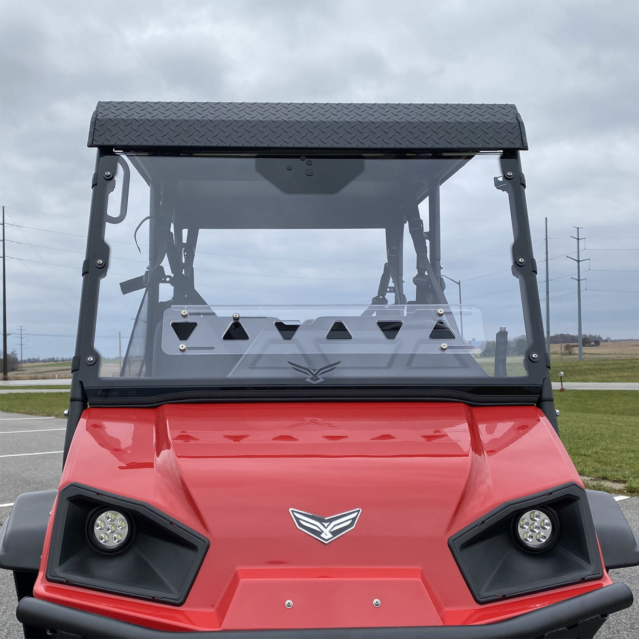 DOT Solid Piece Scratch Resistant Windshield - Landmaster